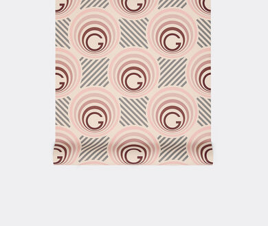 pink gucci background