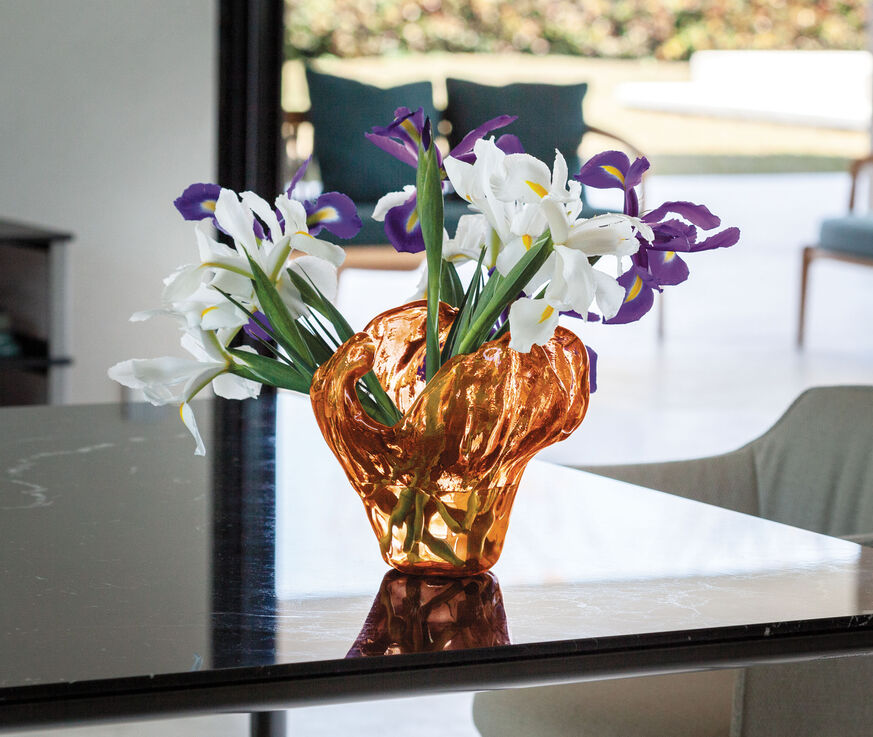 'Water Illusion' vase, small by Poltrona Frau | Vases | FRANKBROS